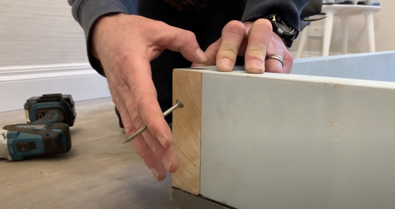 How To Build A DIY Stand-Up Desk - Naomi Findlay