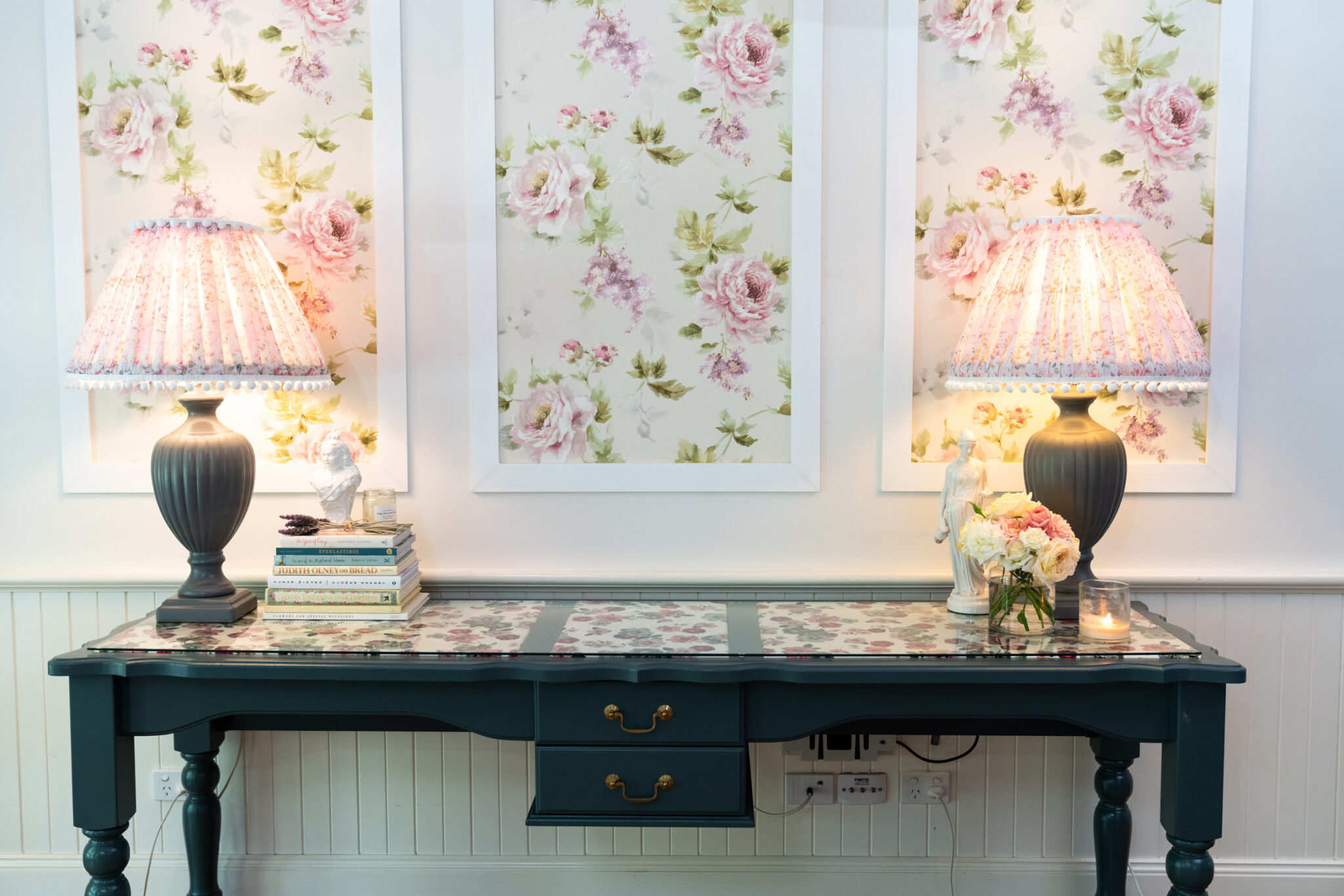 10 Creative Uses For Wallpaper - Naomi Findlay